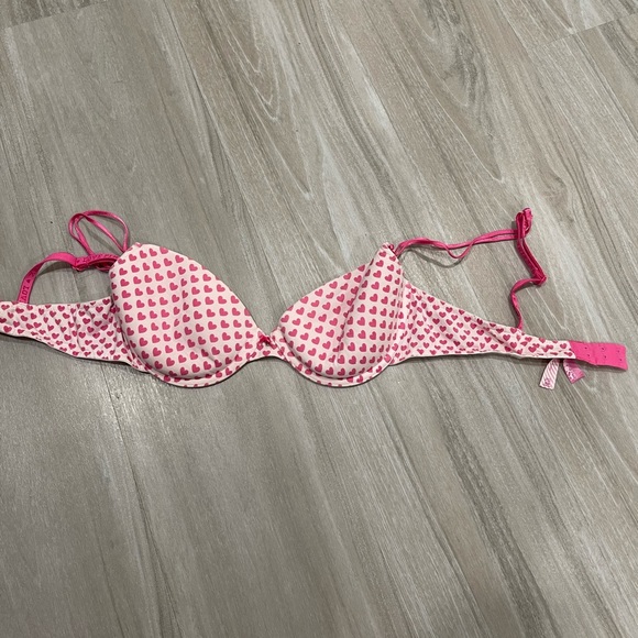 PINK Victoria's Secret | Intimates & Sleepwear | Pink Victorias Secret ...